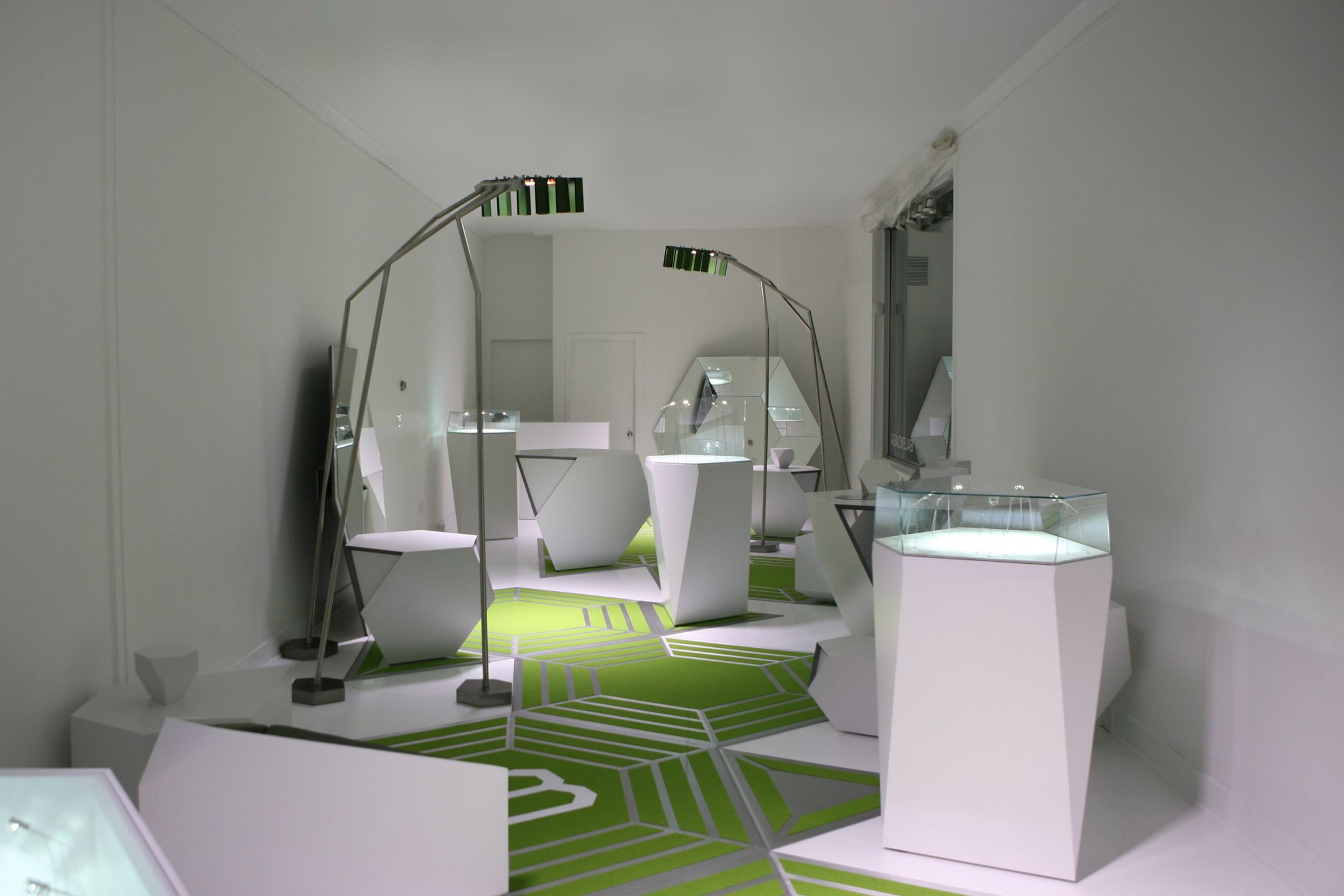 Benoit Lalloz | Nano/Macro/Nacro/Micro